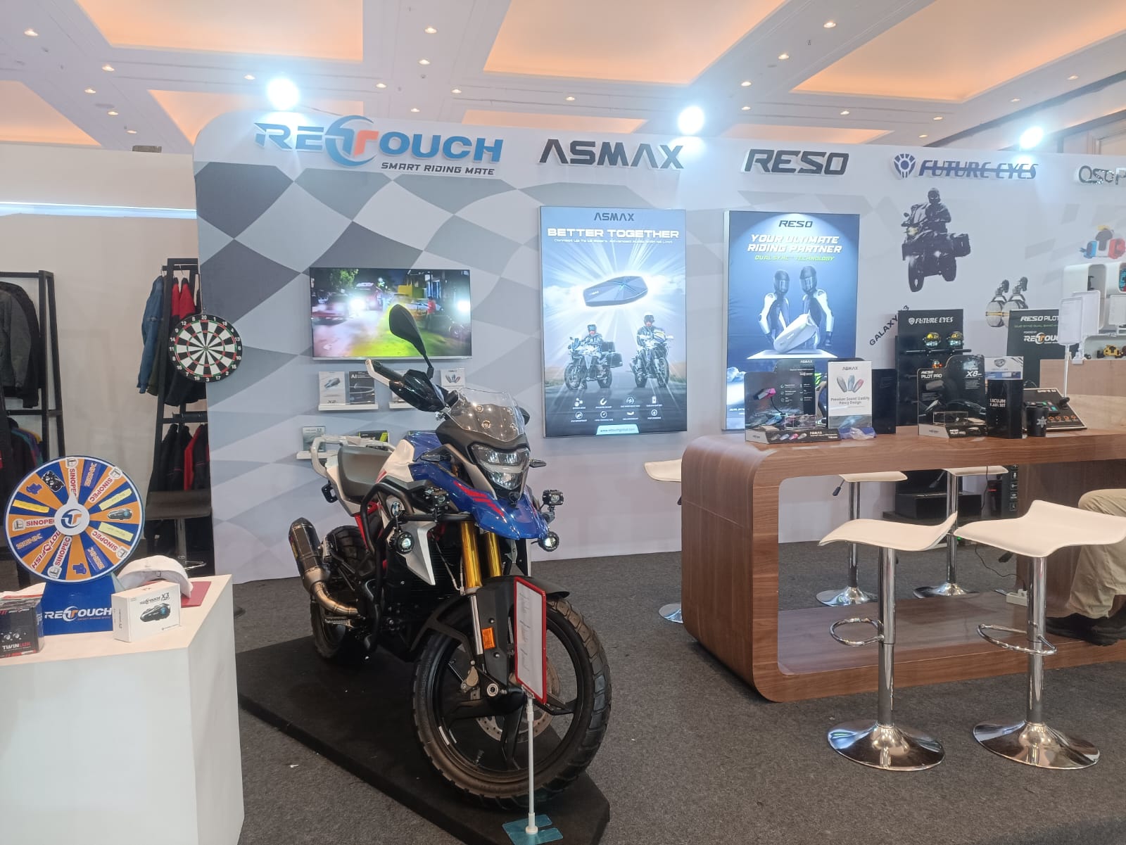 Intercom Helm Motor Terbaru 2026: Teknologi Mesh & AI dari RESO dan ...